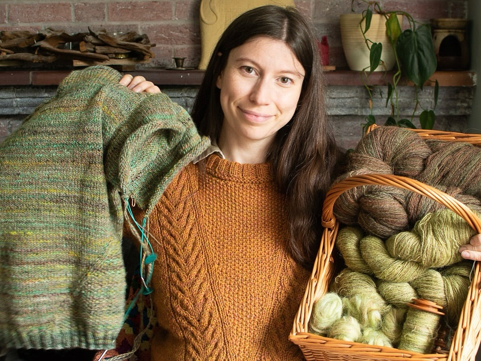 Slow autumn projects, yarn chicken, learning about ancient textiles [M ...